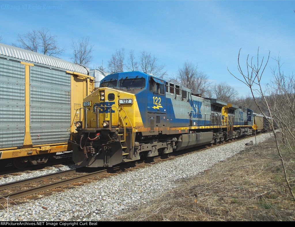 CSX 122 and 46